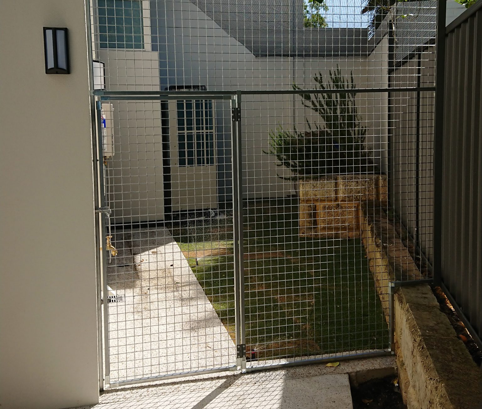 Metal Cat Enclosure - Cat Enclosures Perth - Cat Space Enclosures